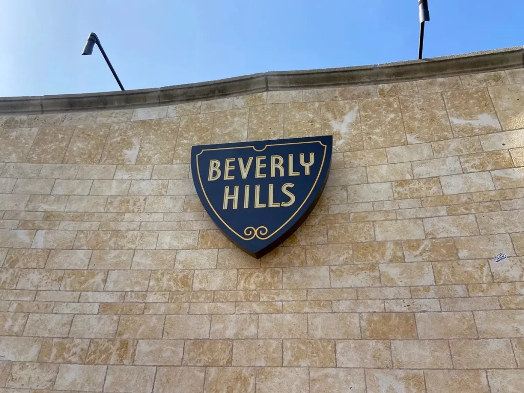 Beverly Hills, CA - IDM Signs & Graphics