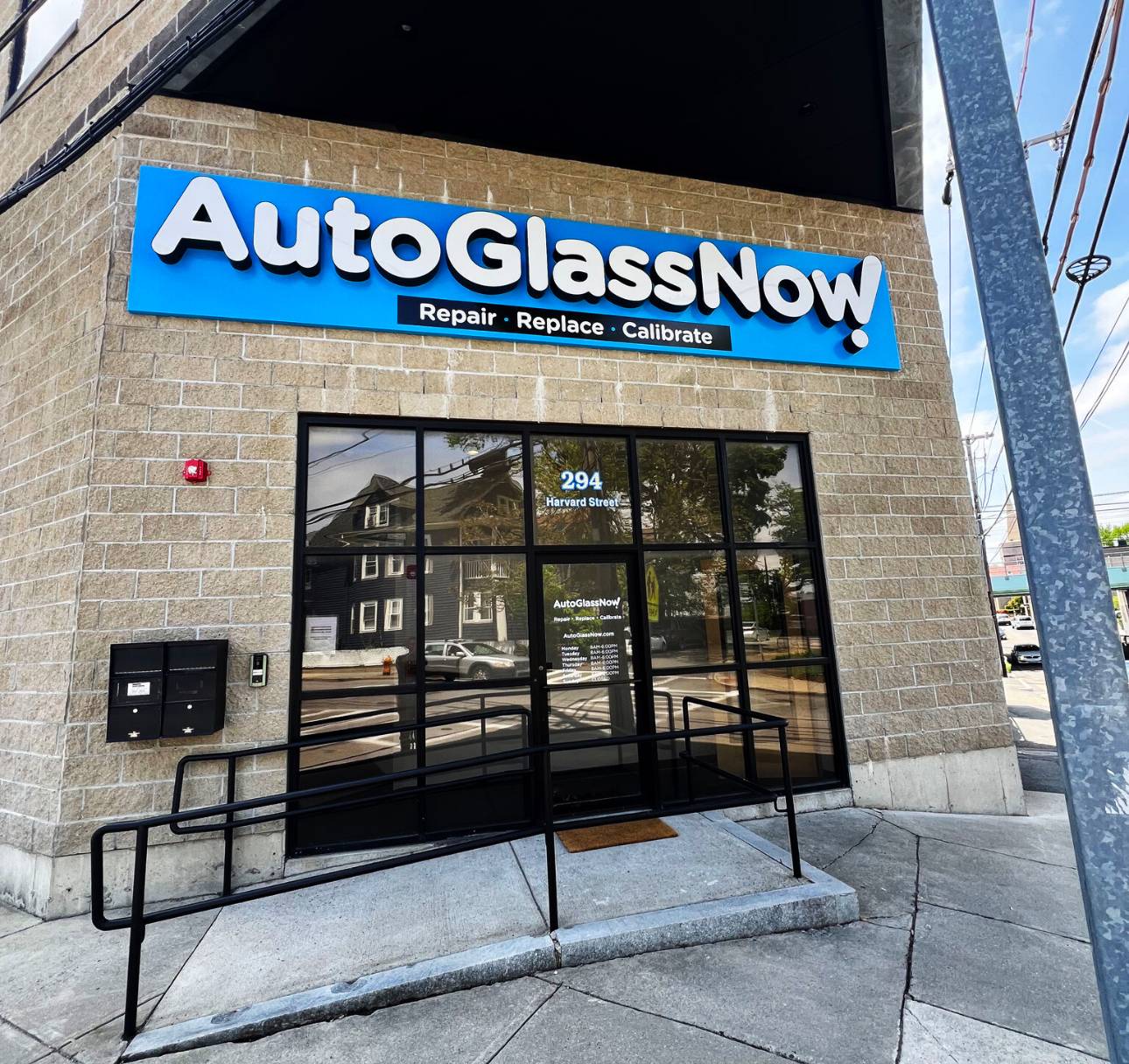 Affordable Sign Fabrication & Installation in Lafayette, LA - IDM Signs ...